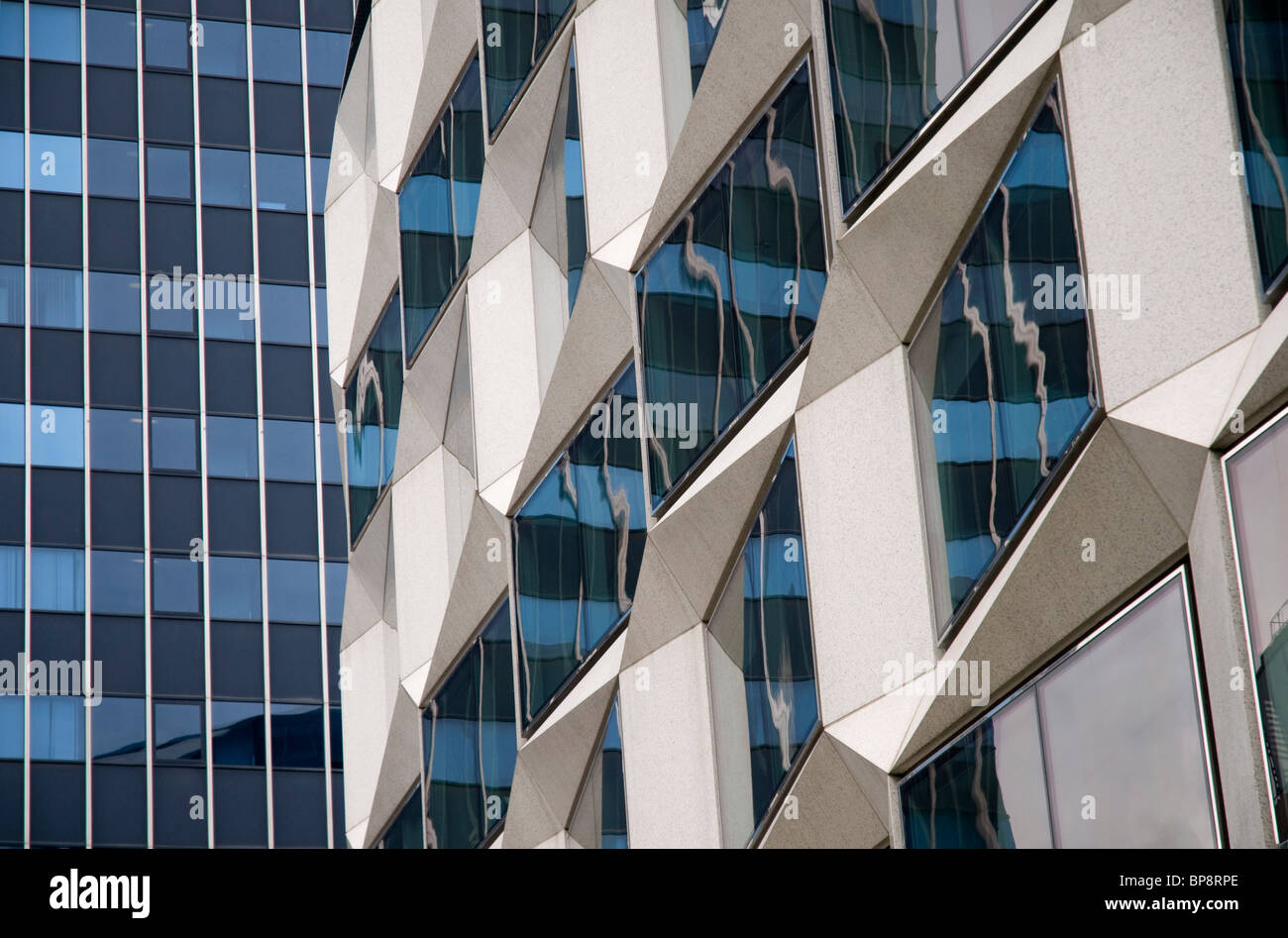 Building reflection london hi-res stock photography and images - Alamy