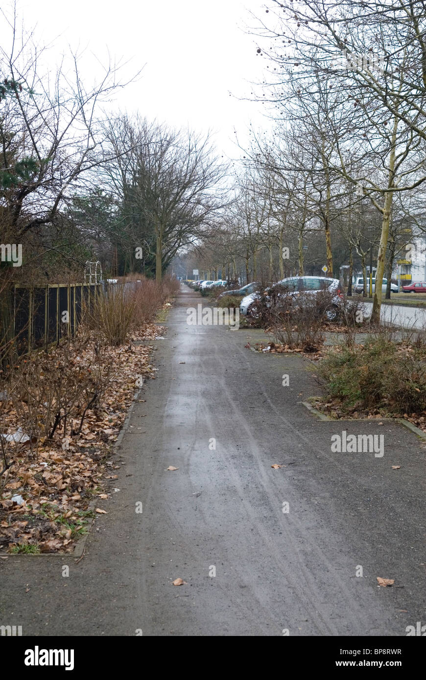 Empty road empty roads hi-res stock photography and images - Alamy