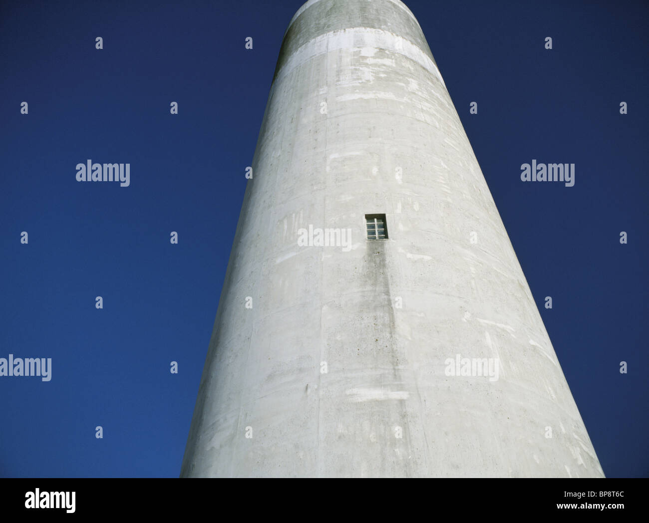Concrete tower silos hi-res stock photography and images - Alamy
