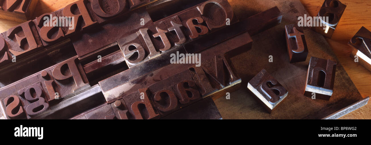 Print blocks hi-res stock photography and images - Alamy