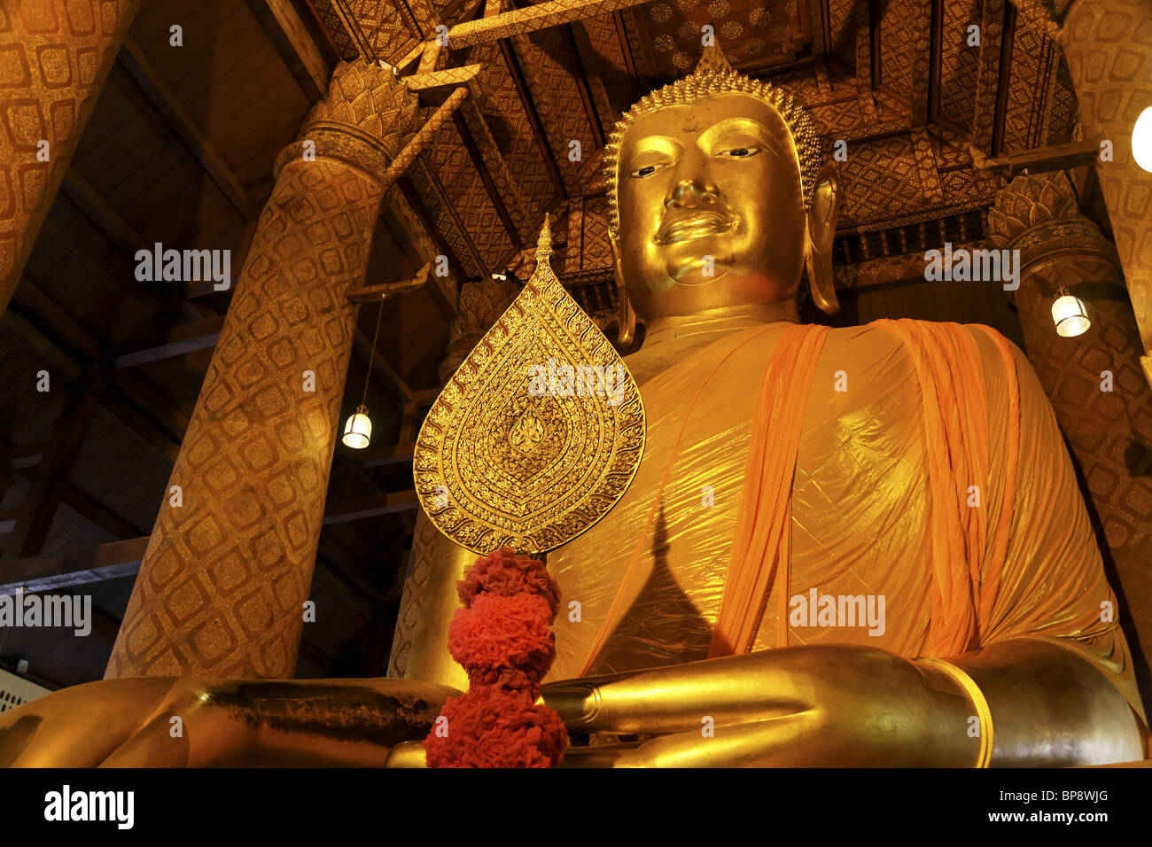 The Gold Buddha Statue at Wat Phanam Choeng. Ayuthaya, Thailand Stock ...