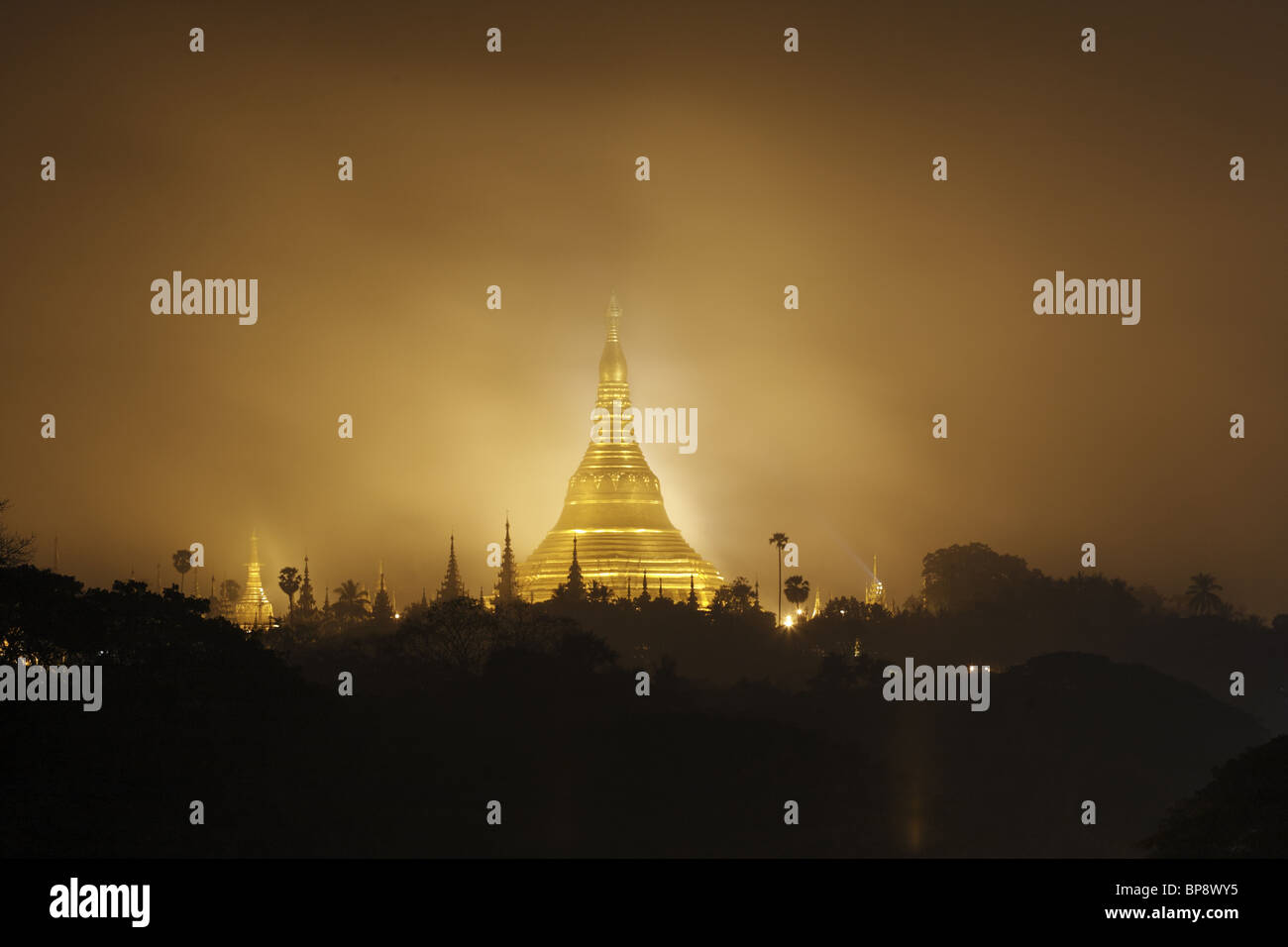 Shwedagon Pagoda Illuminated at Night. Yangon, Myanmar Stock Photo - Alamy