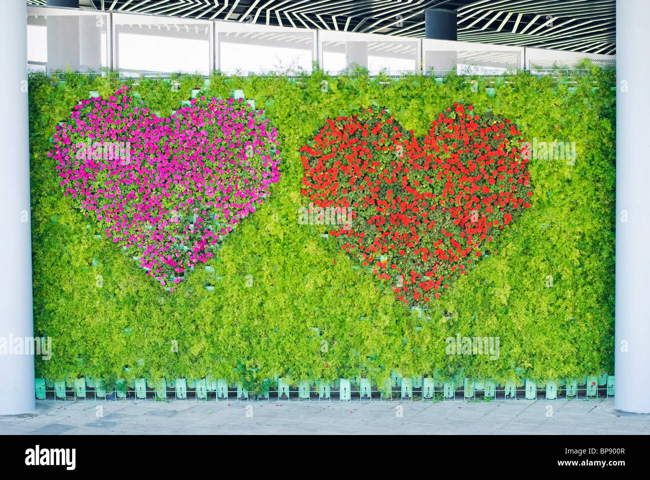 Heart pattern hi-res stock photography and images - Alamy