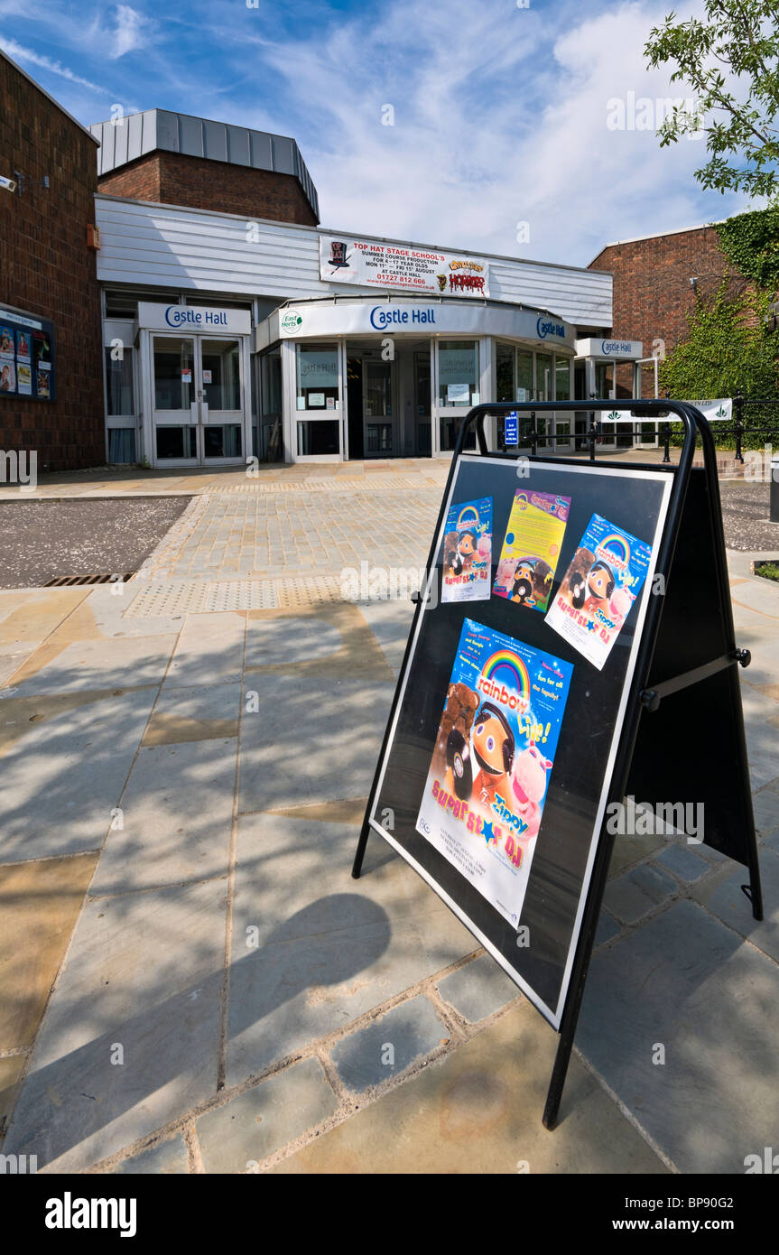 The castle hall hi-res stock photography and images - Alamy