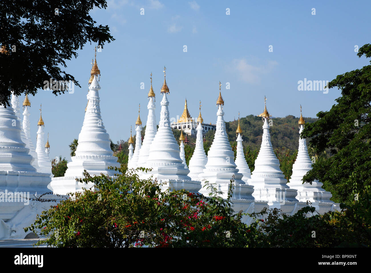Freshly Painted White Temple Spires. Myanmar Stock Photo - Alamy