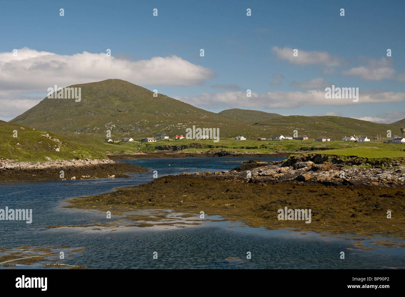 Berneray to leverburgh ferry hi-res stock photography and images - Alamy