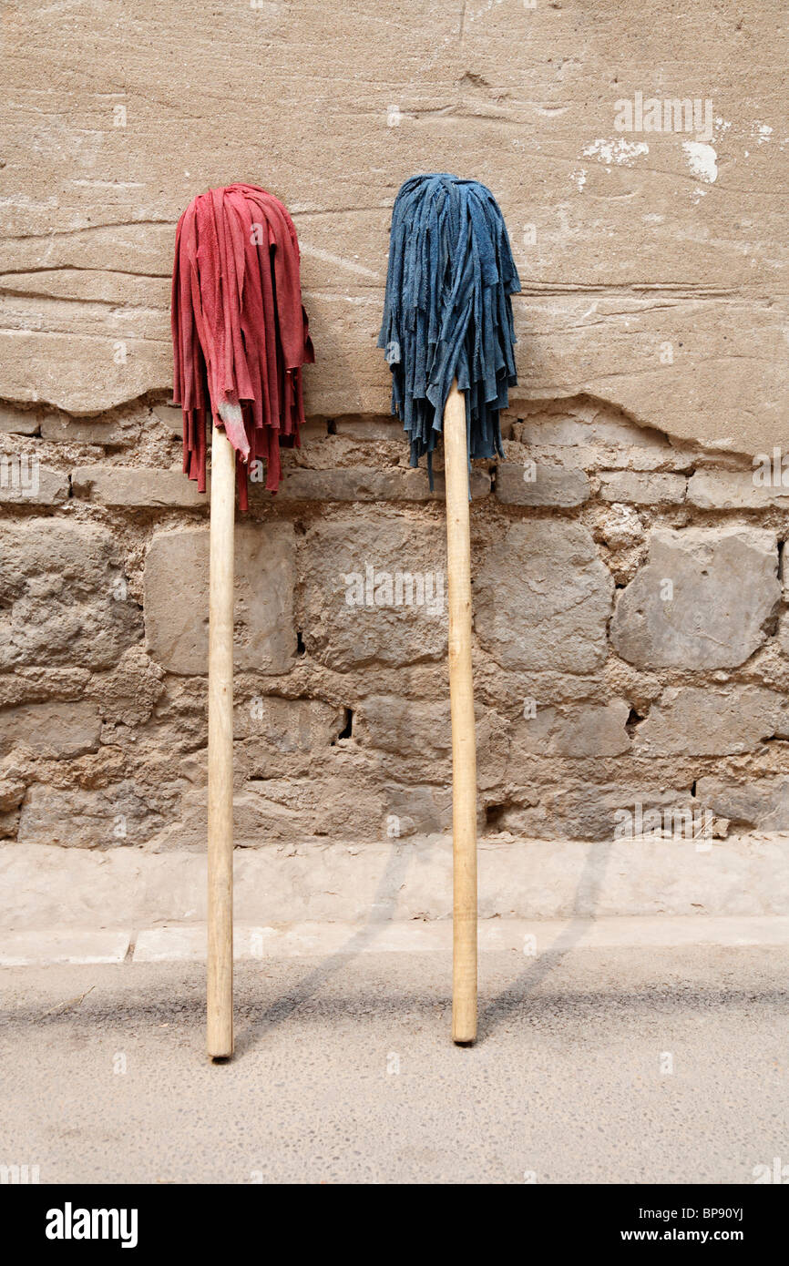 Mops wall hi-res stock photography and images - Alamy