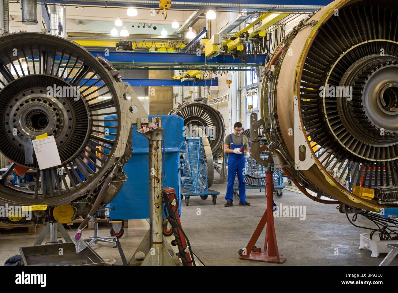 MTU Aero Engines, maintenance of a jet engine, Langenhagen, Lower ...