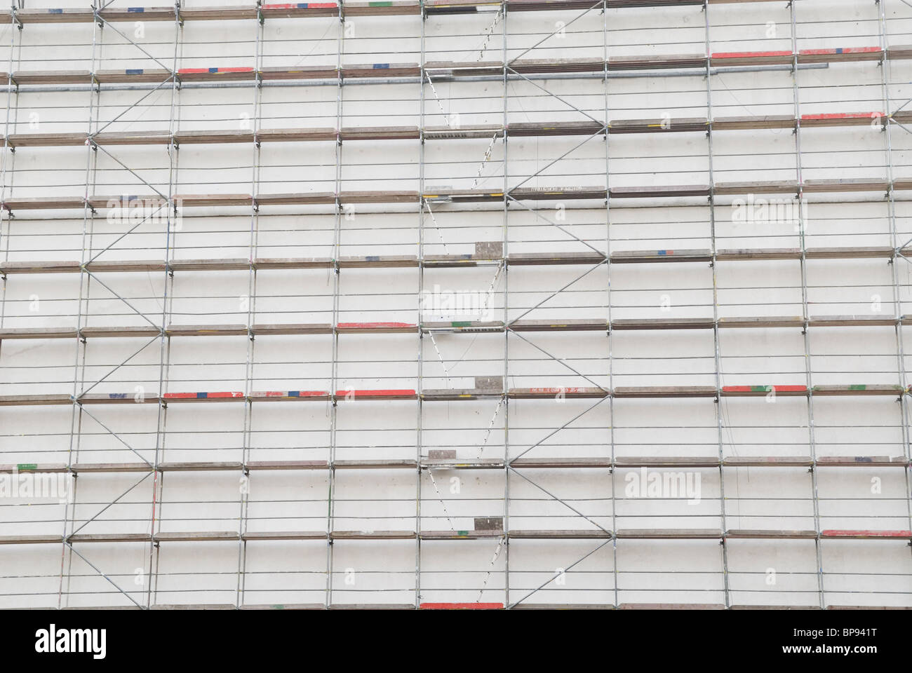 System of scaffolds hi-res stock photography and images - Alamy