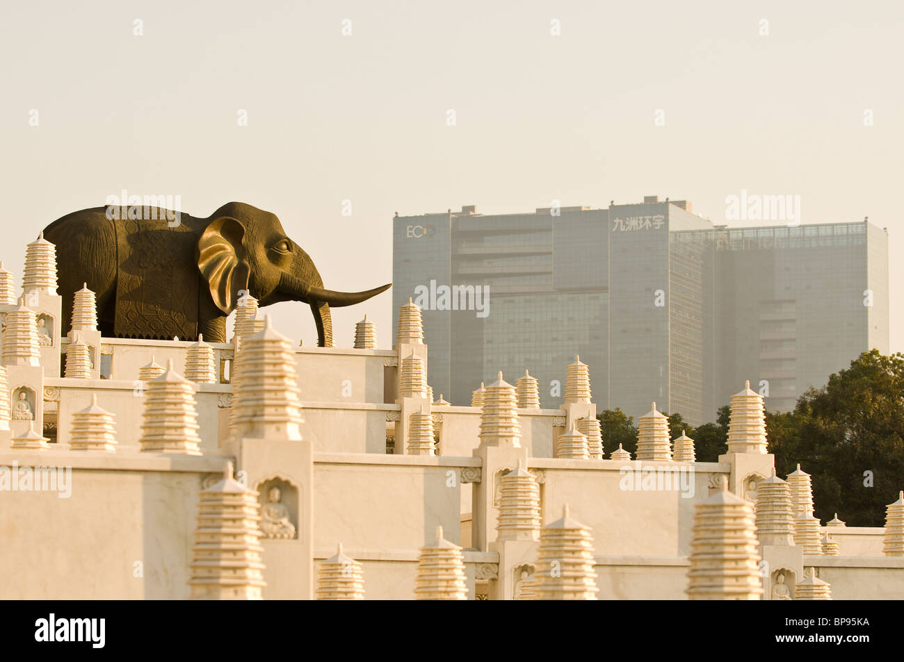 China, Changzhou. Tianning Temple Stock Photo - Alamy