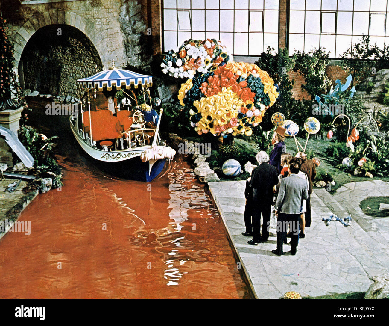 Jack Albertson Willy Wonka High Resolution Stock Photography and Images ...