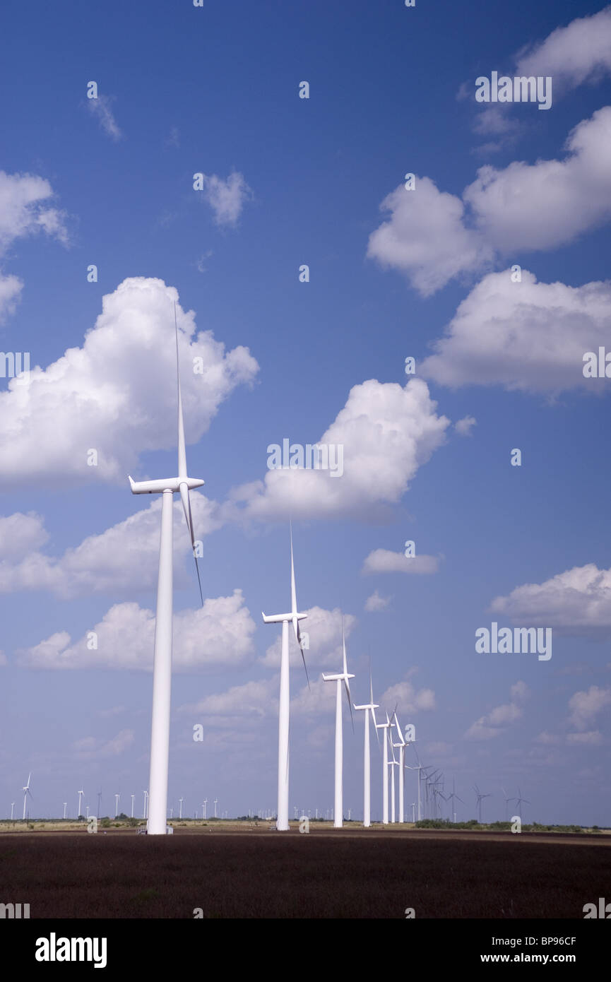 West texas wind turbine hi-res stock photography and images - Alamy