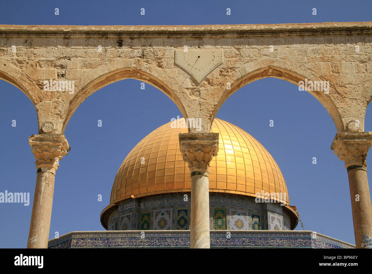 Gold haram hi-res stock photography and images - Alamy