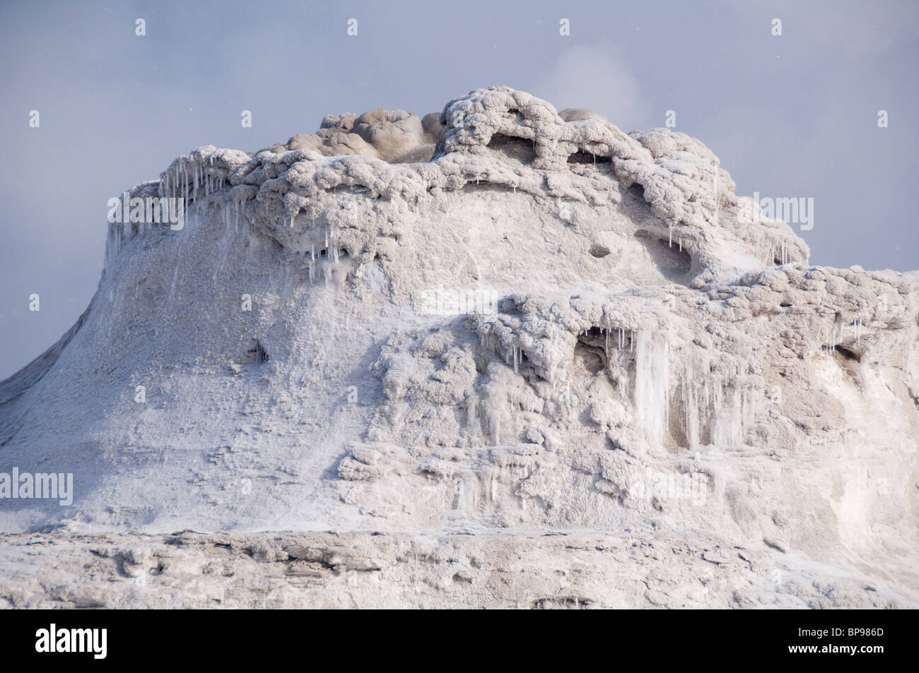 USA, Wyoming. Yellowstone National Park, Upper Geyser Basin, Old ...