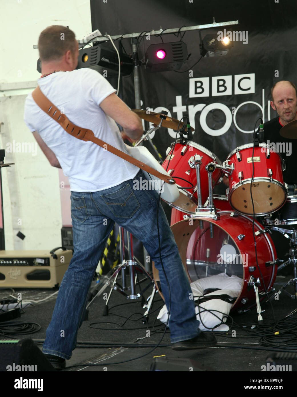 Fish pop group hi-res stock photography and images - Alamy