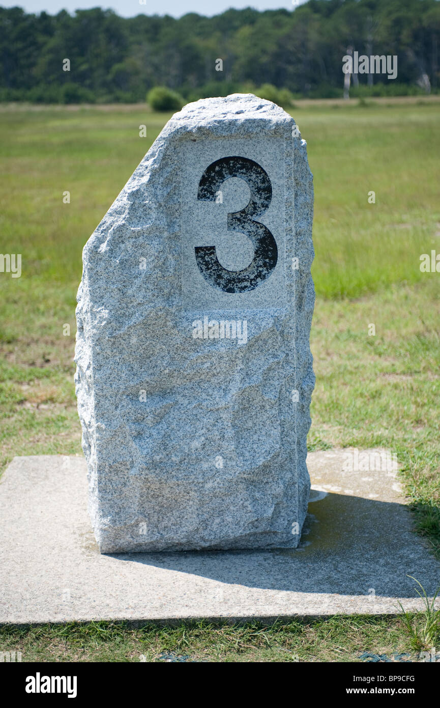 Wright brothers first flight marker hi-res stock photography and images ...