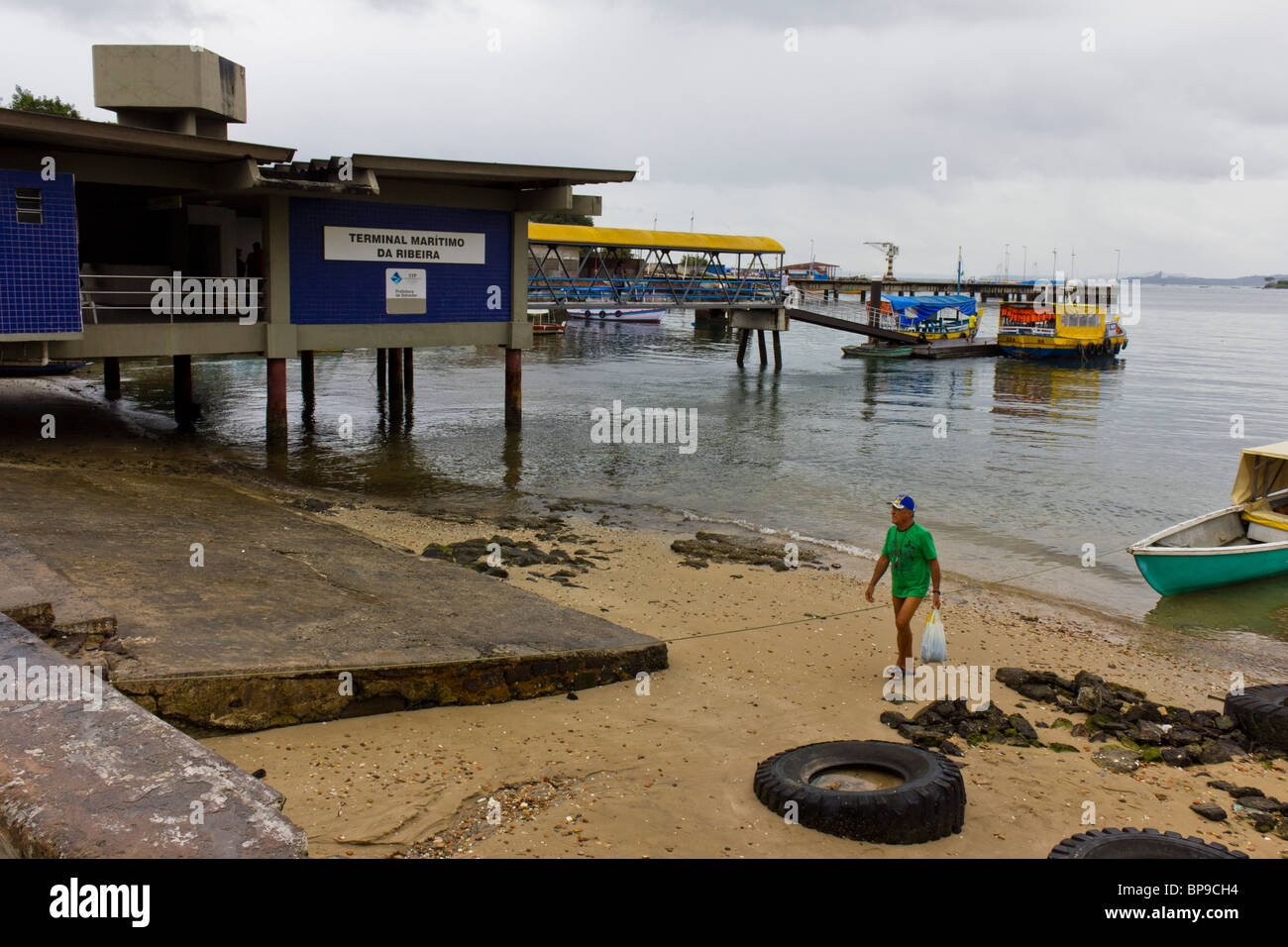 Sand fishman hi-res stock photography and images - Alamy
