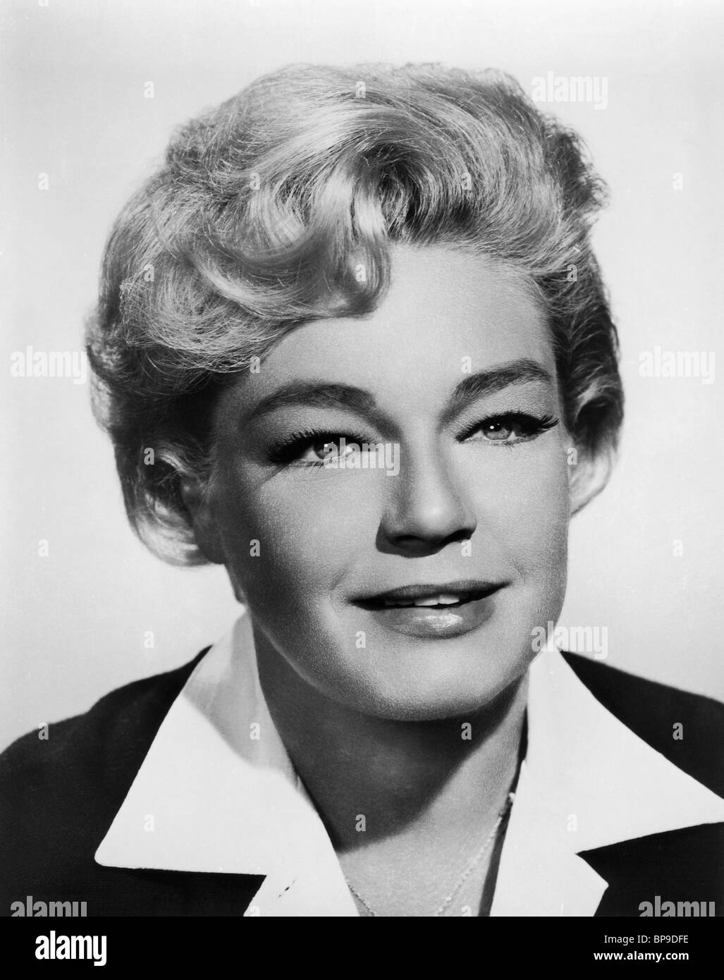 Simone Signoret Portrait High Resolution Stock Photography and Images ...