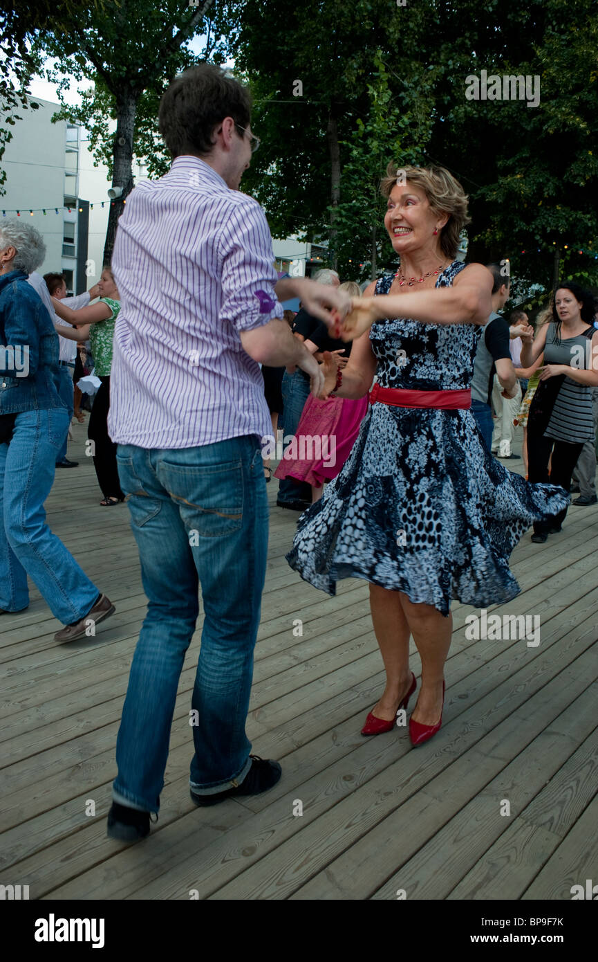 1950s couple dancing rock and roll hi-res stock photography and images ...