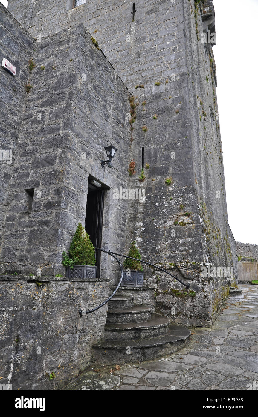 Irish headstone hi-res stock photography and images - Alamy