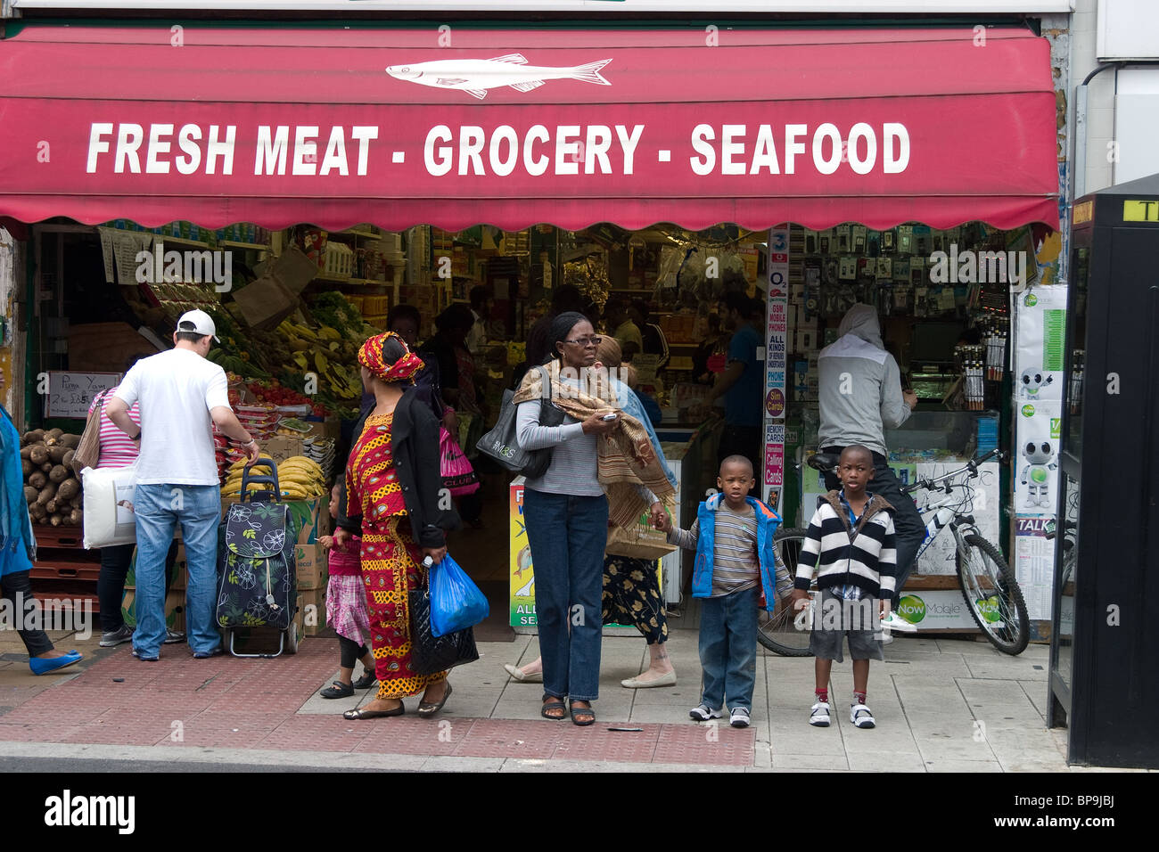 Peckham london shops retail hi-res stock photography and images - Alamy