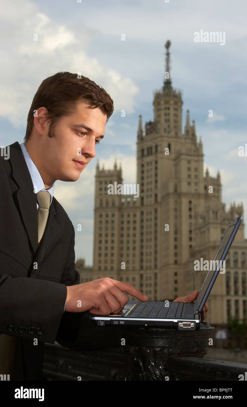 Russia. Moscow. The man with a laptop Stock Photo - Alamy