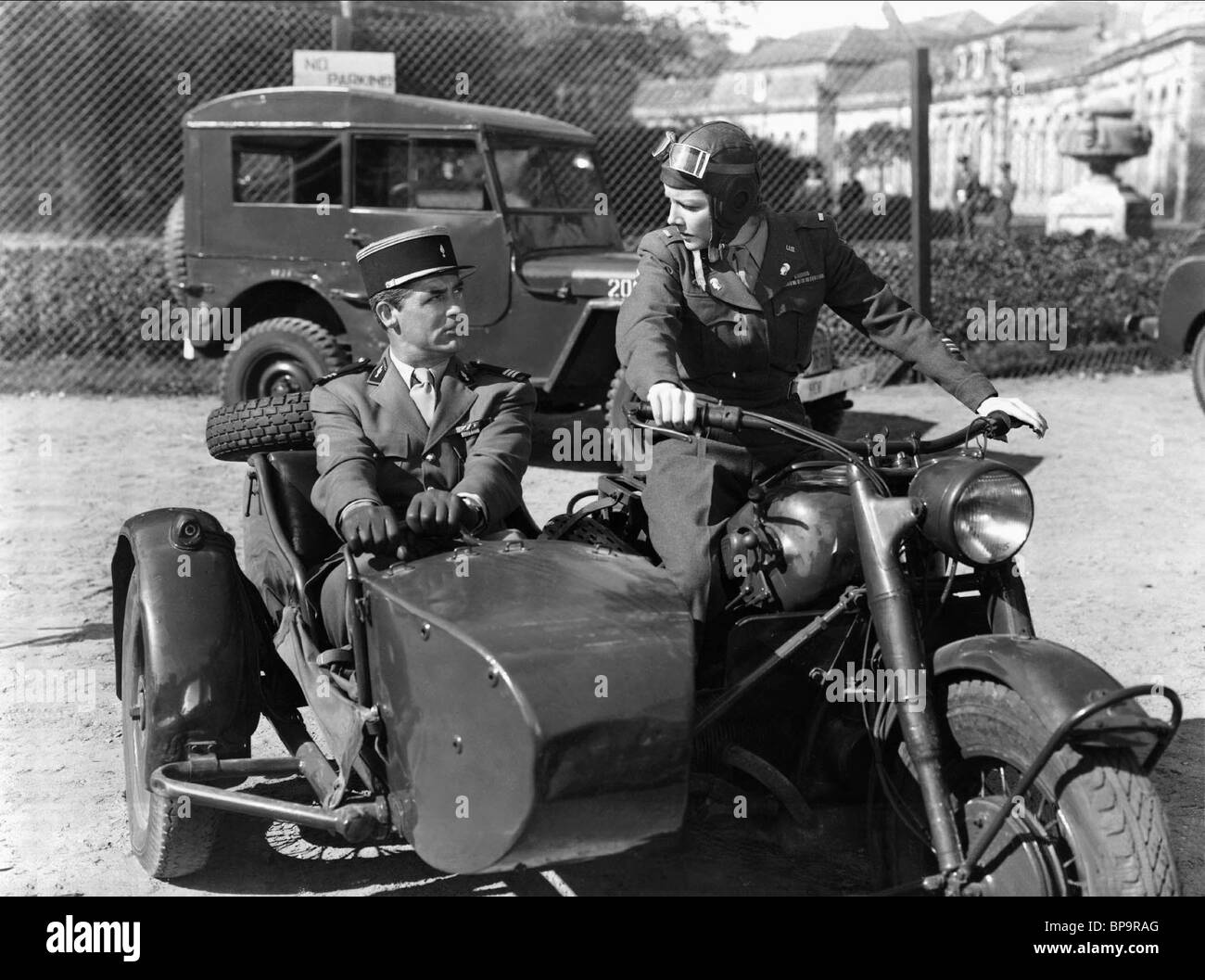 I was a male war bride 1949 hi-res stock photography and images - Alamy