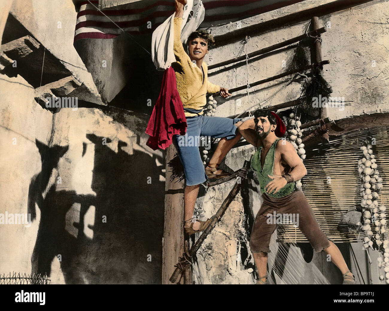 BURT LANCASTER & NICK CRAVAT THE CRIMSON PIRATE (1952 Stock Photo ...