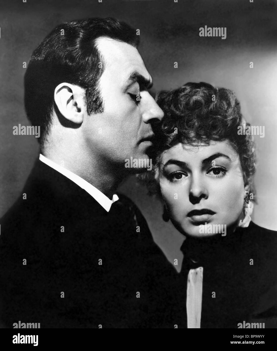 CHARLES BOYER, INGRID BERGMAN, GASLIGHT, 1944 Stock Photo - Alamy