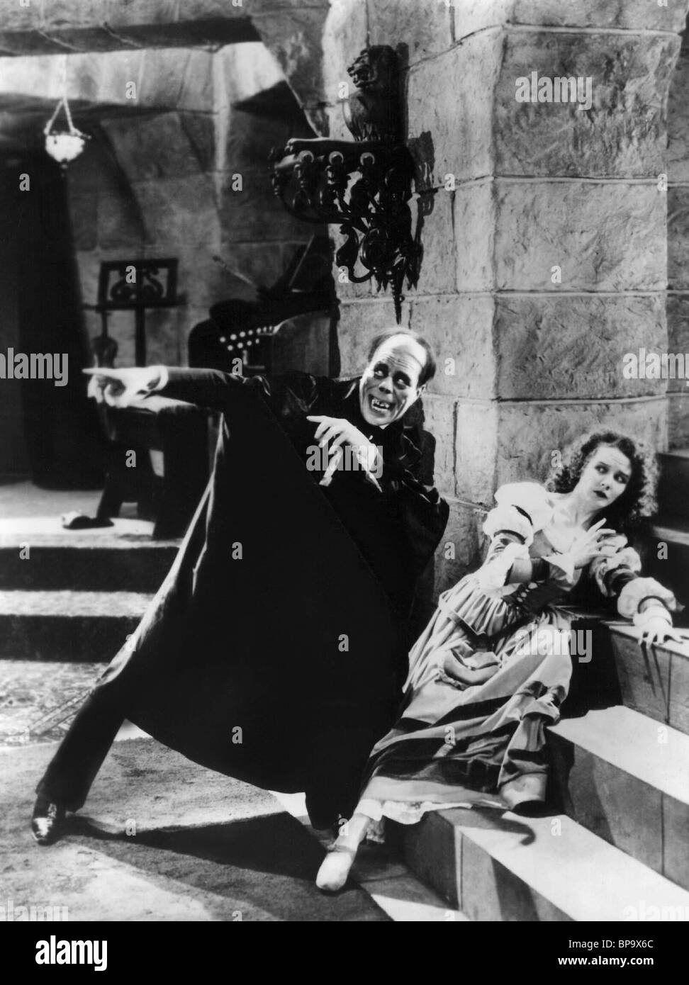 Mary philbin hi-res stock photography and images - Alamy