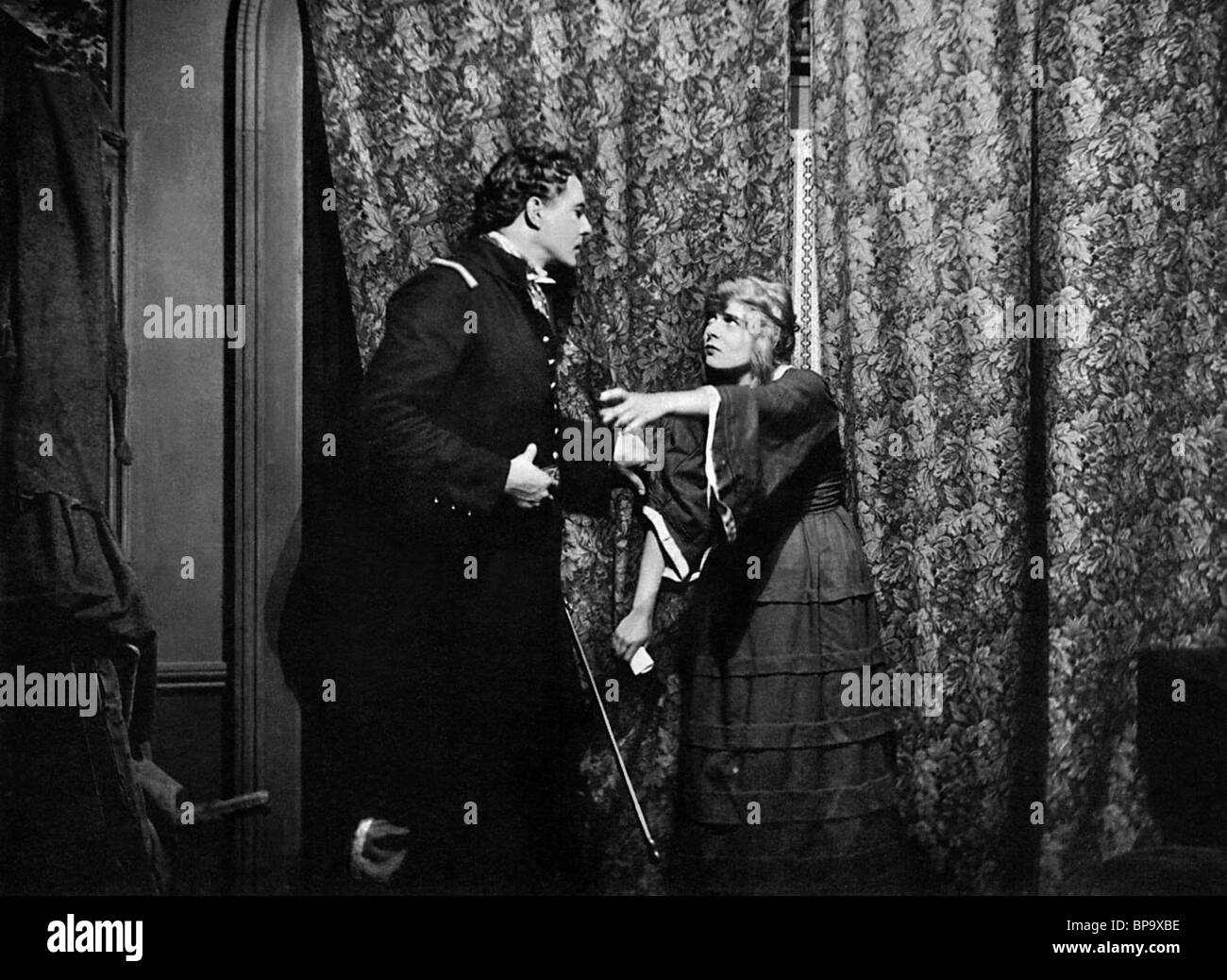 Virginia warren hi-res stock photography and images - Alamy