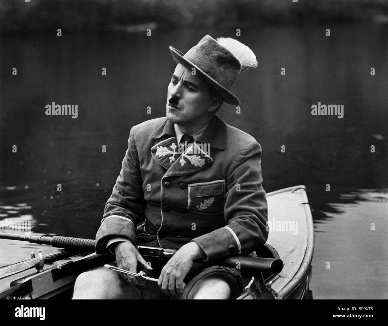 CHARLIE CHAPLIN THE GREAT DICTATOR (1940 Stock Photo - Alamy