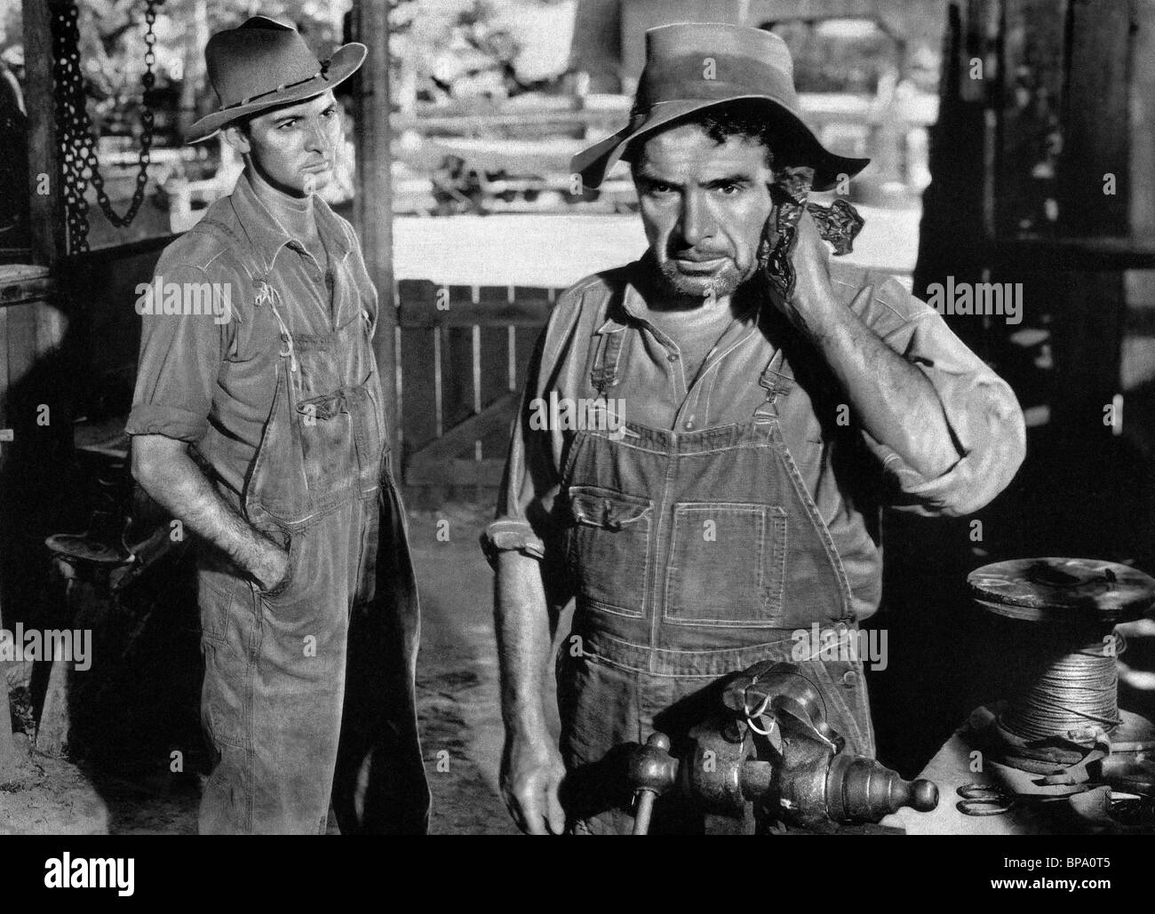 ZACHARY SCOTT, J. CARROL NAISH, THE SOUTHERNER, 1945 Stock Photo - Alamy