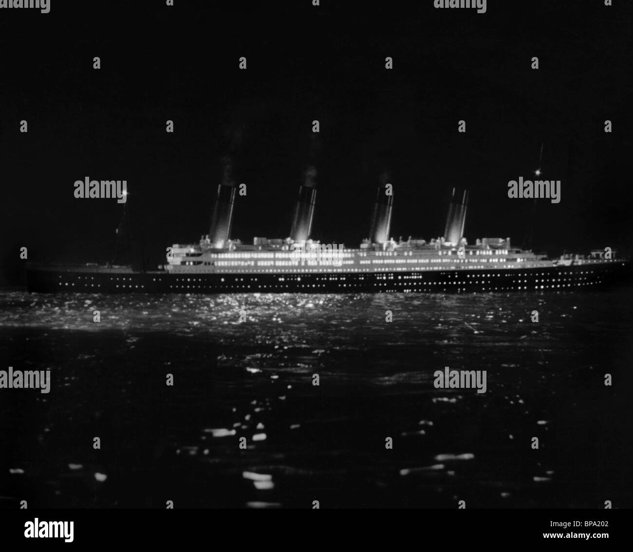 A Night To Remember 1958 High Resolution Stock Photography and Images ...