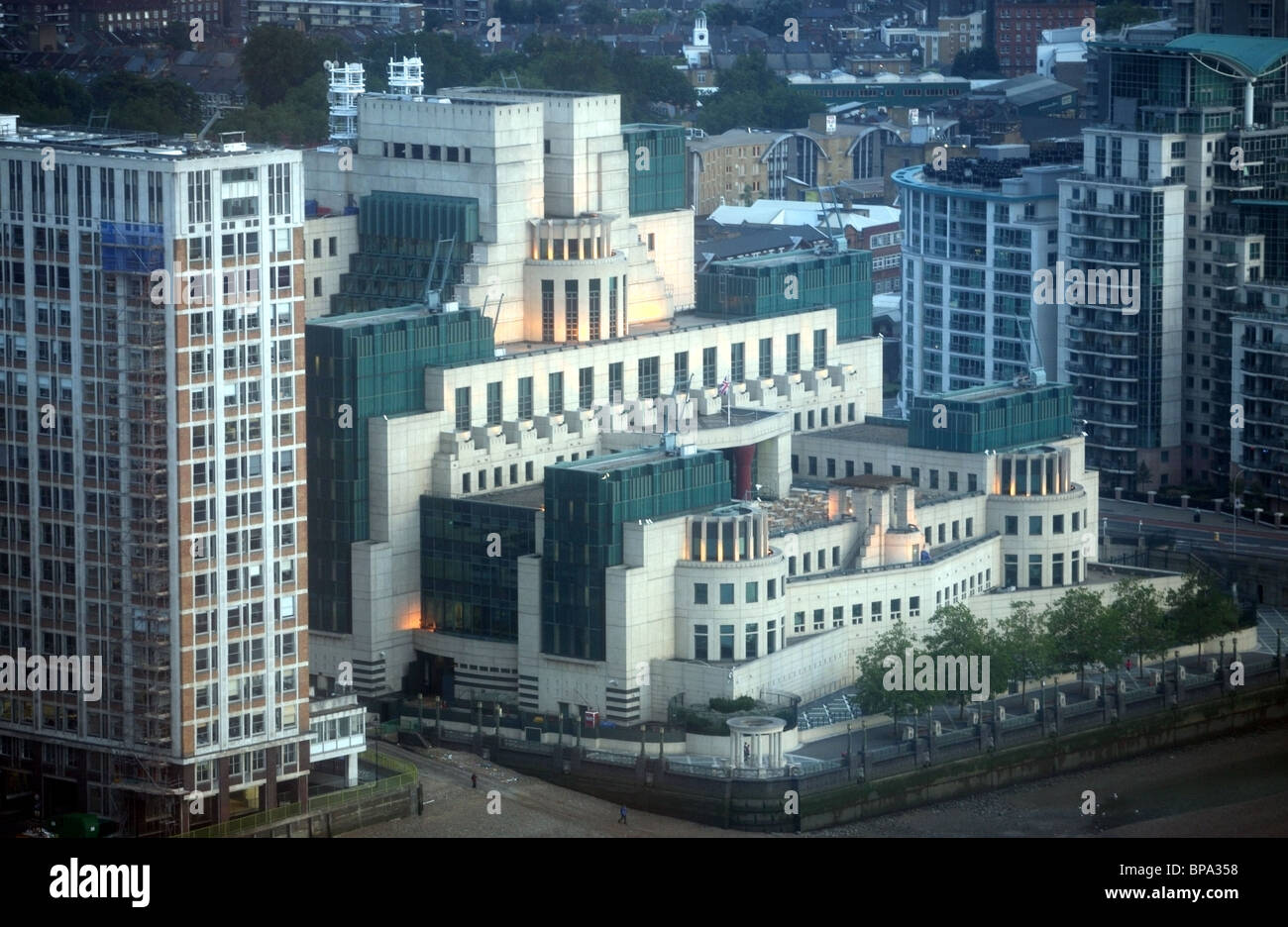 Mi6 Headquarters Stock Photos & Mi6 Headquarters Stock Images - Alamy