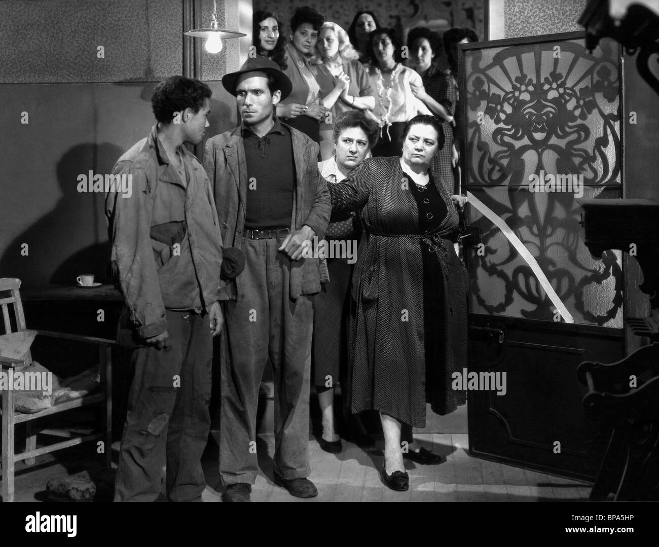 Lamberto maggiorani as antonio ricci film title bicycle thieves hi-res ...