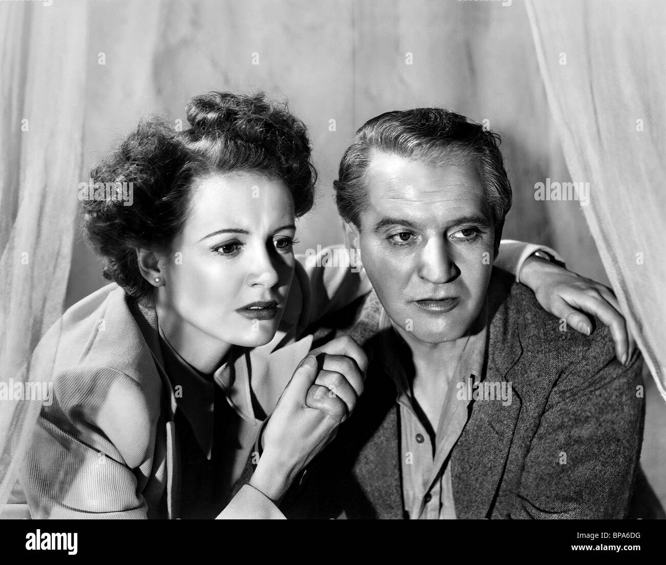 PHYLLIS CALVERT, ERIC PORTMAN, MEN OF TWO WORLDS, 1946 Stock Photo - Alamy