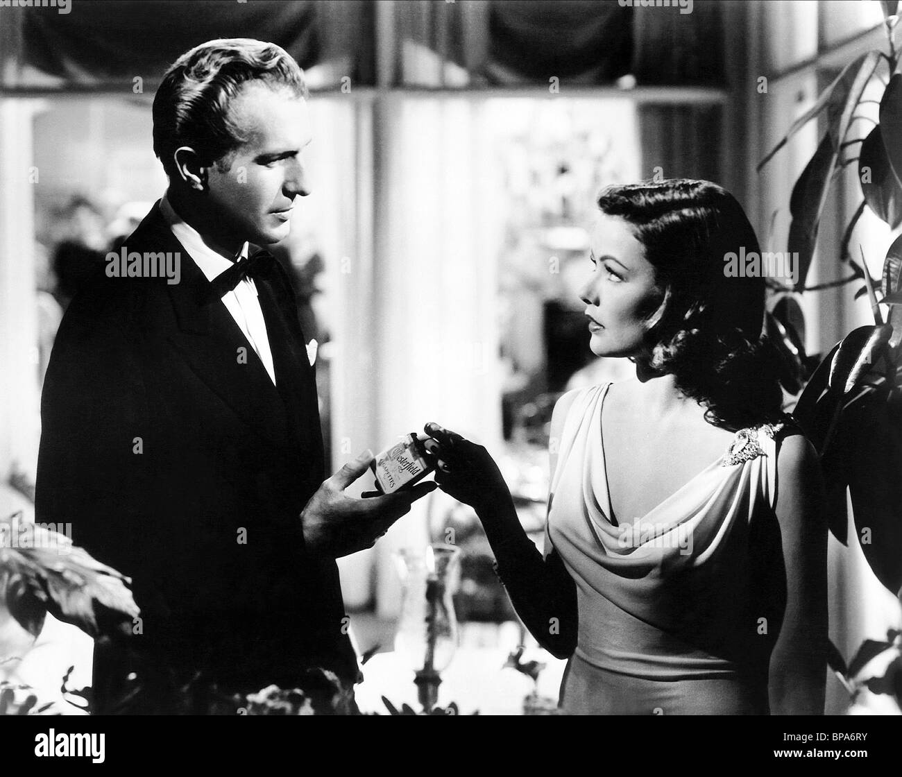 VINCENT PRICE, GENE TIERNEY, LAURA, 1944 Stock Photo - Alamy