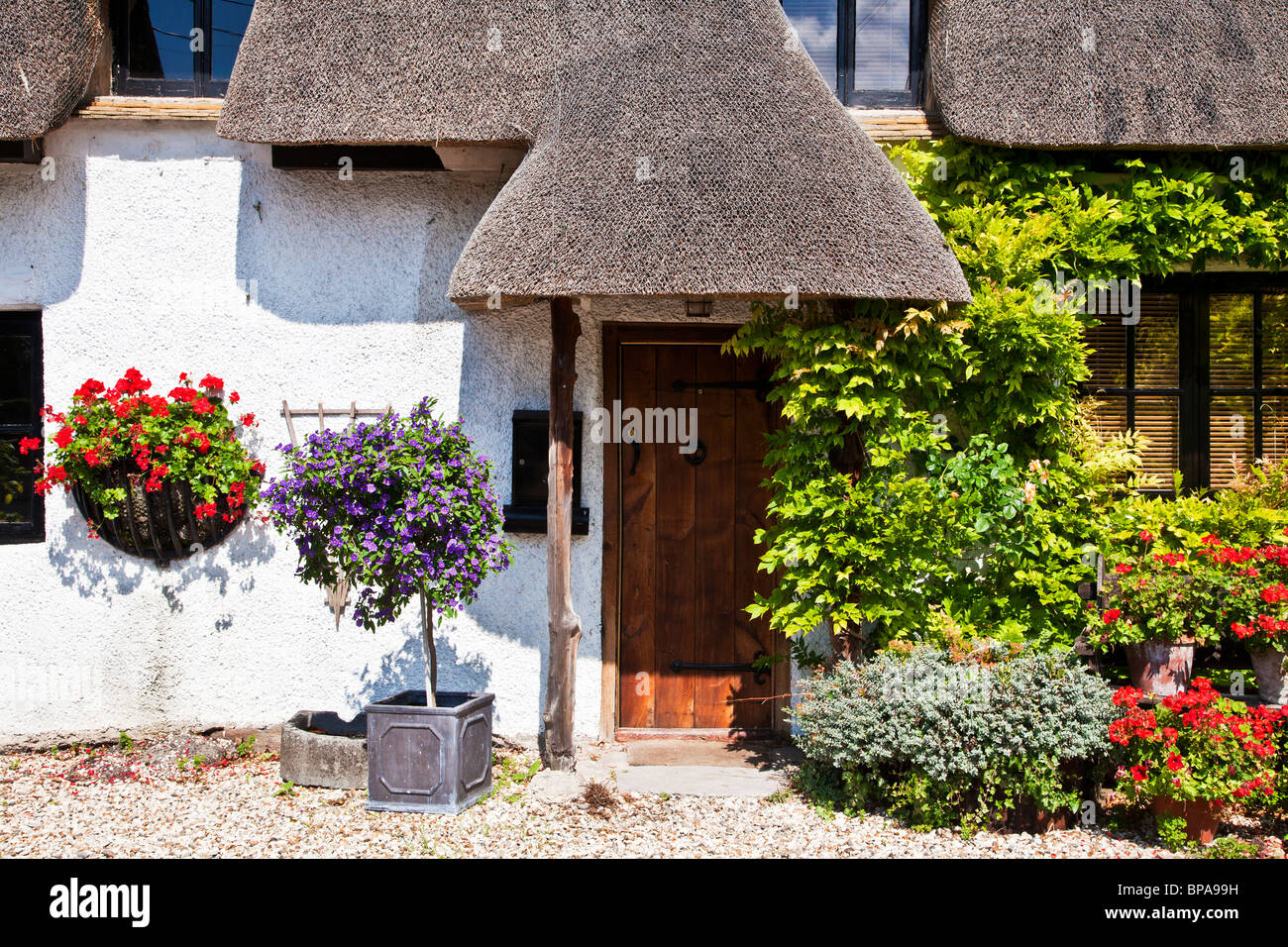 Dormer cottage hi-res stock photography and images - Alamy