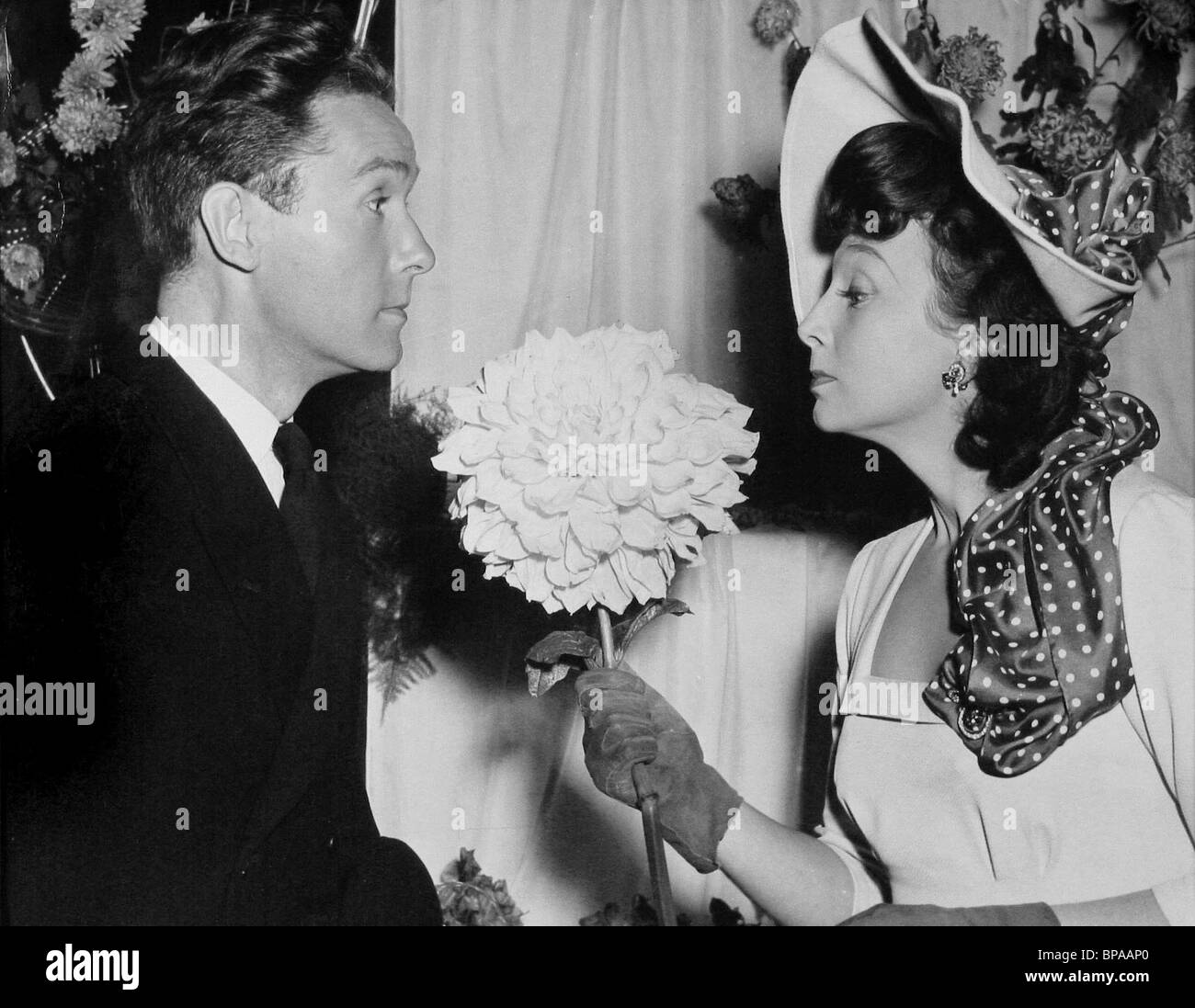 GRIFFITH JONES, GOOGIE WITHERS, ONCE UPON A DREAM, 1949 Stock Photo - Alamy