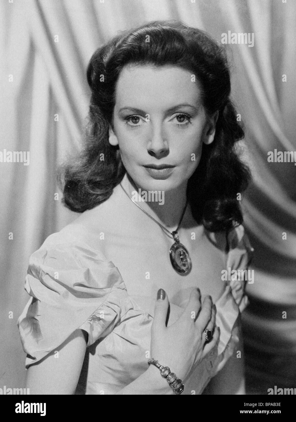 DEBORAH KERR I SEE A DARK STRANGER (1946 Stock Photo - Alamy