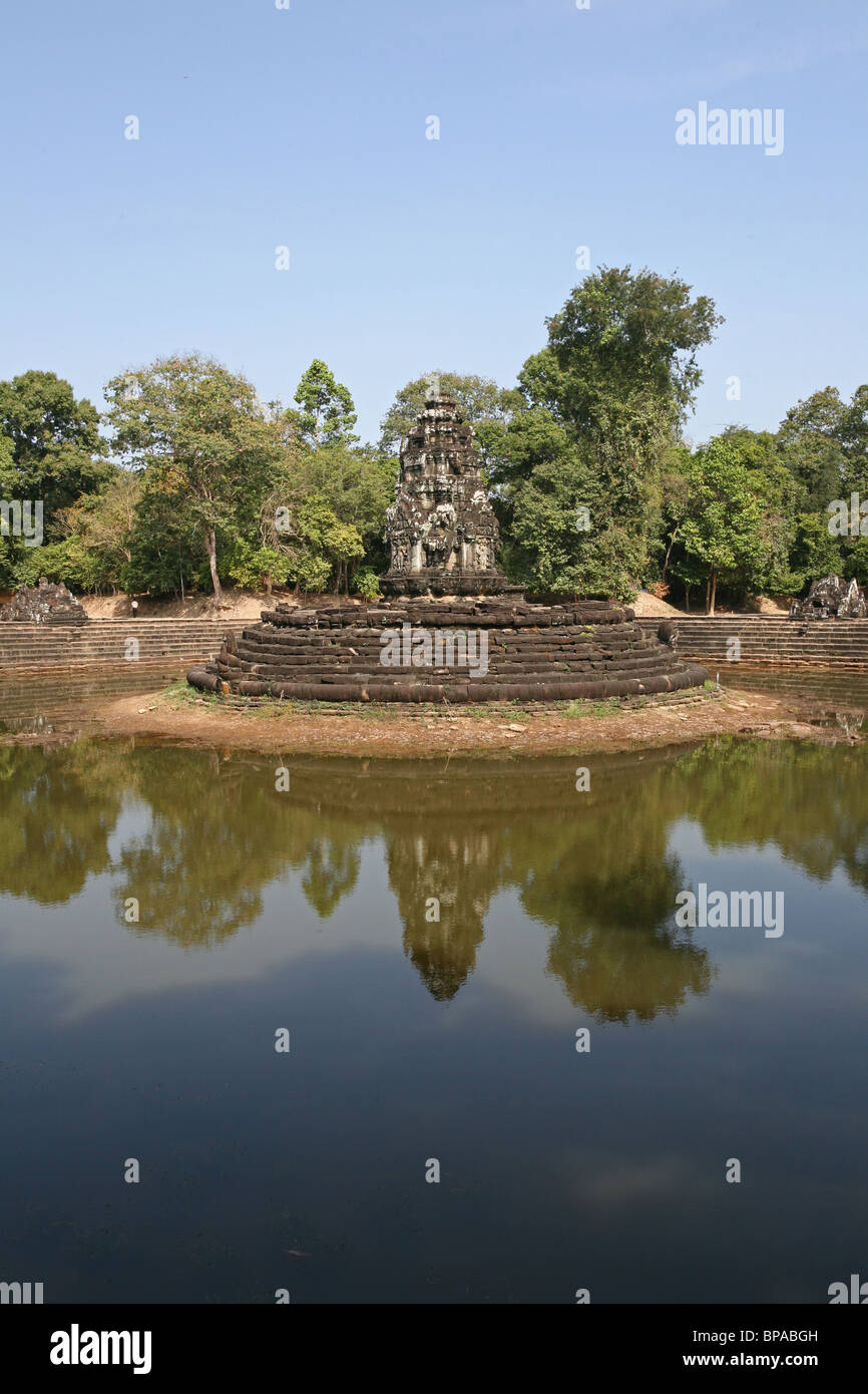 Neak Pean temple at the Angkor complex in Cambodia Stock Photo - Alamy