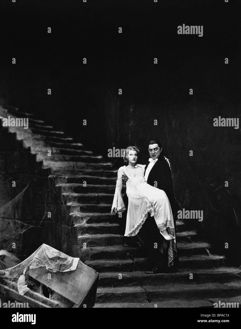HELEN CHANDLER, BELA LUGOSI, DRACULA, 1931 Stock Photo - Alamy