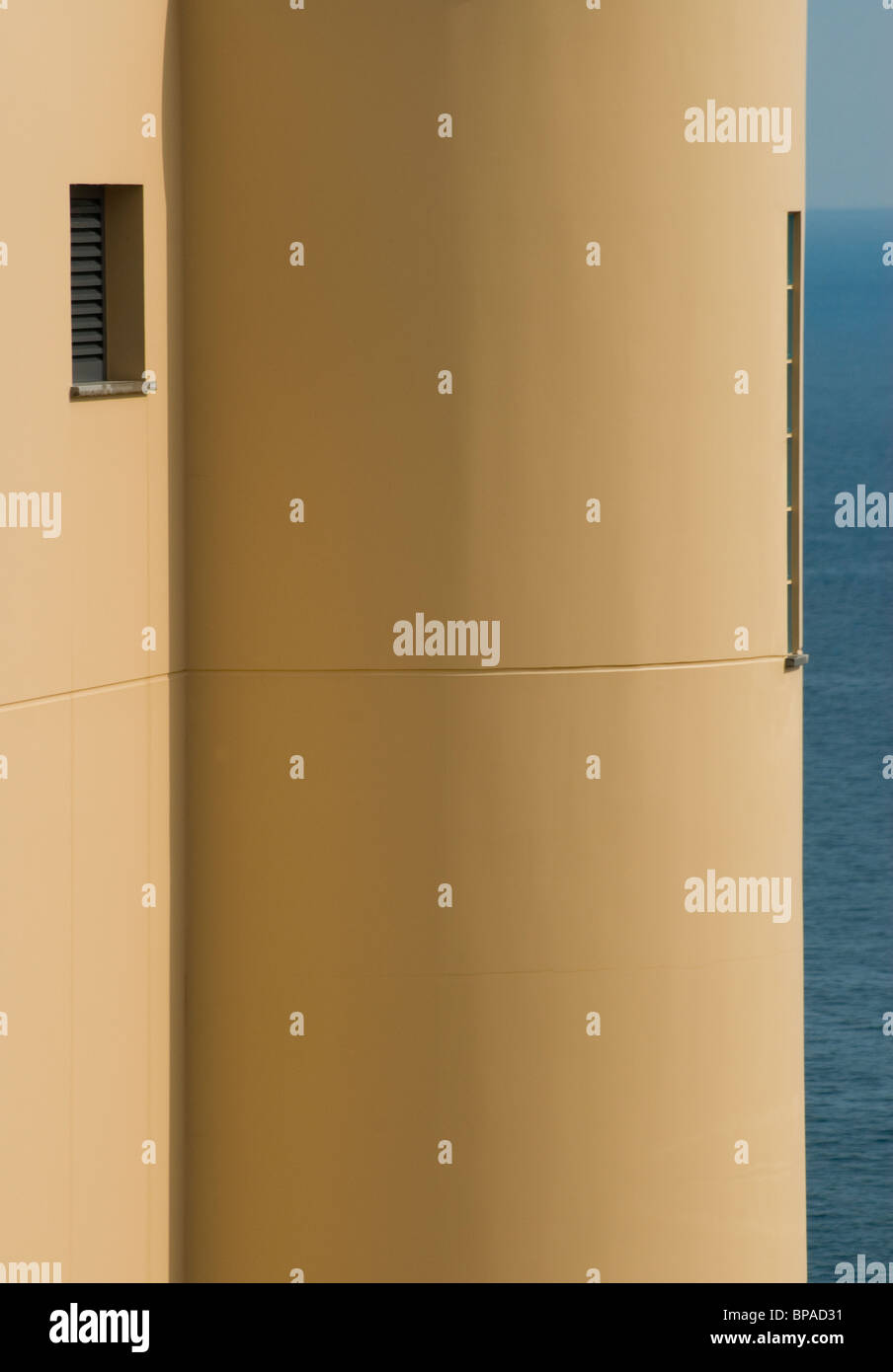 Architecture building column structure hi-res stock photography and ...