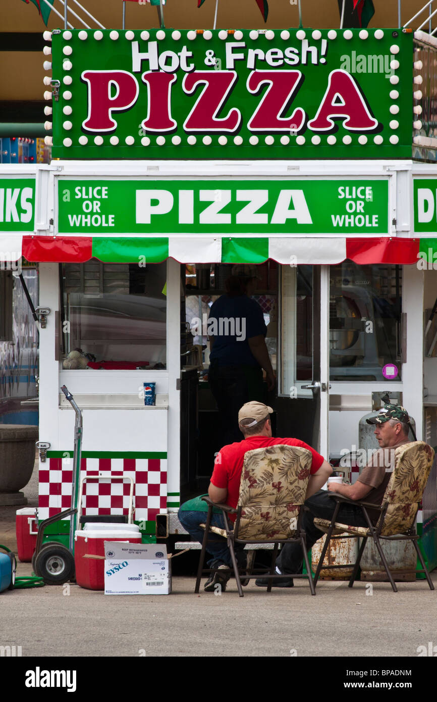 Pizza booth hi-res stock photography and images - Alamy