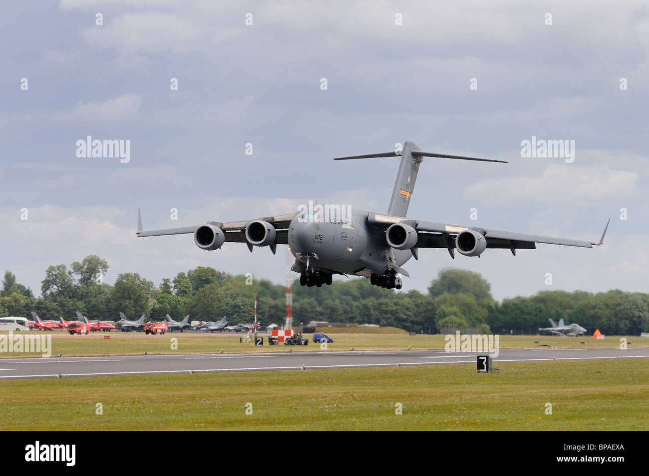 Boeing C-17A Globemaster III Number 00172 from the US Air Force 97th ...