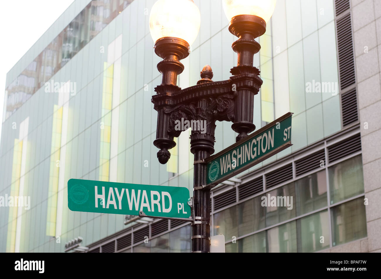 Unlamp hi-res stock photography and images - Alamy