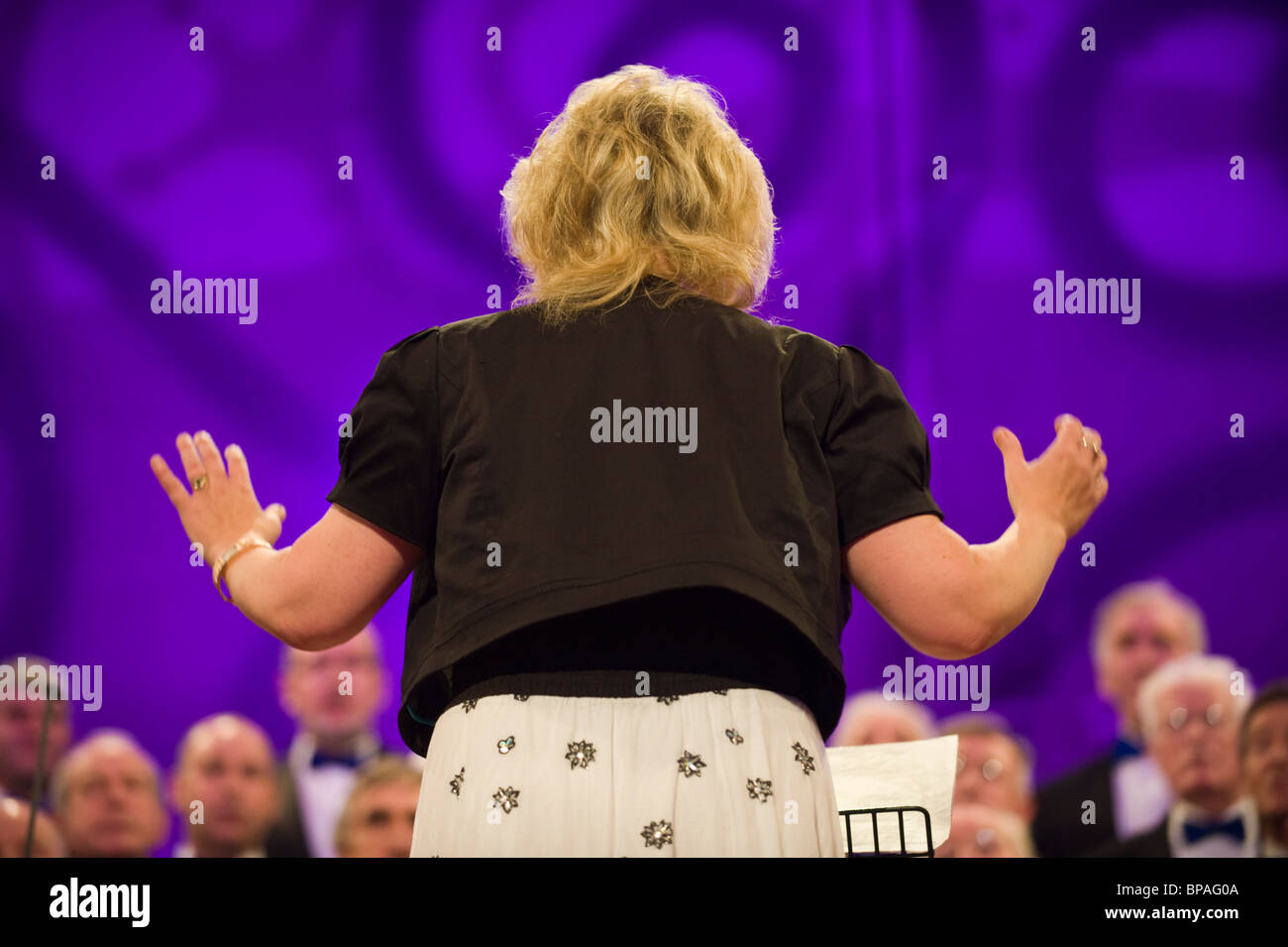 Choir conductor hi-res stock photography and images - Alamy