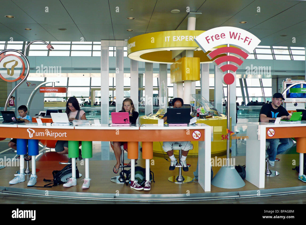 airport and fly, Internet point, wi fi, Seoul airport, South Korea ...