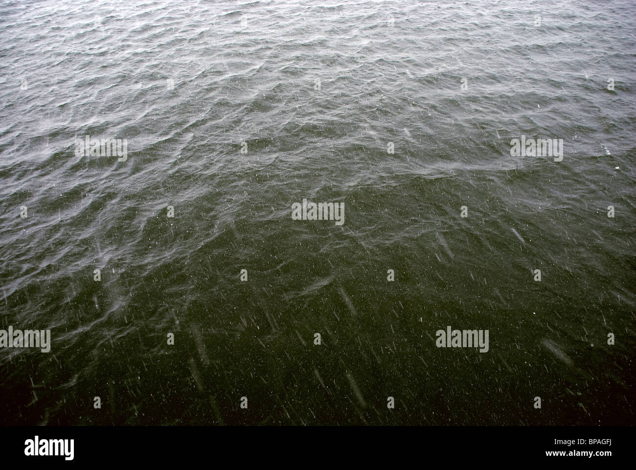 Emerald green sea water texture hi-res stock photography and images - Alamy